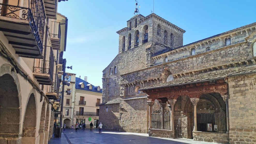 Patrimonio y naturaleza, ejes del éxito turístico de Jaca