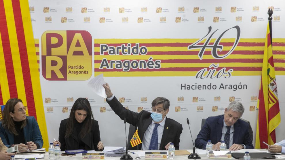 El PAR, el partido que más ha gobernado en Aragón, en riesgo