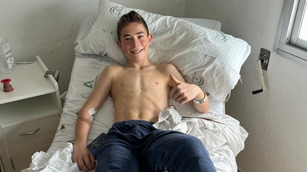 La promesa del motocross aragonés: 13 años, dos piernas rotas y la ilusión intacta