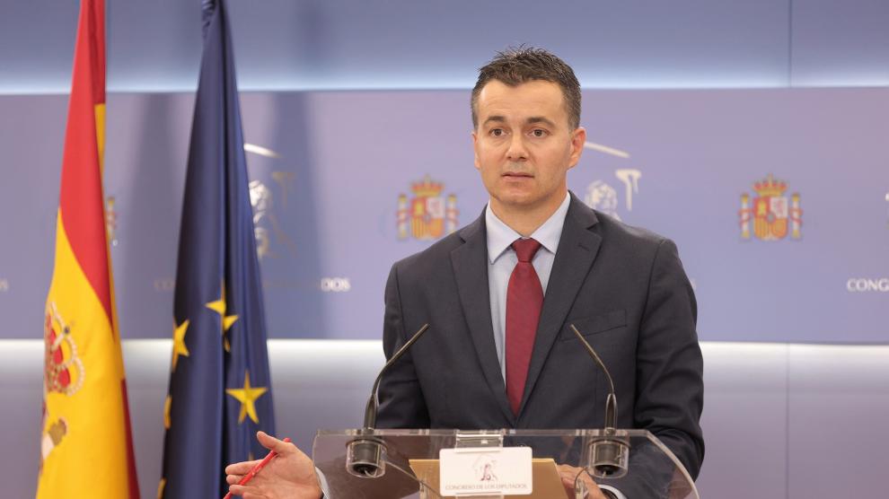 Héctor Gómez, de exportavoz en el Congreso a nuevo ministro de Industria