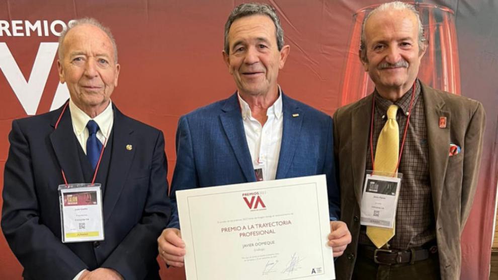 Reconocimiento especial a la trayectoria de Javier Domeque, histórico enólogo de Bodegas San Valero