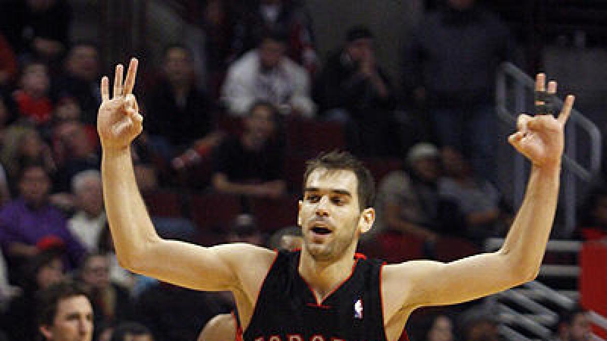 Calderón sorprende a todos y ya forma parte de la historia