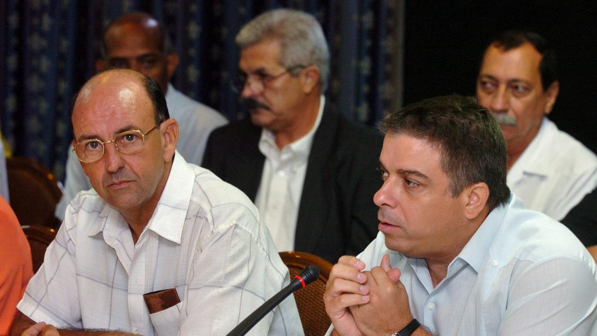 Carlos Lage y Felipe Pérez Roque renuncian a todos sus cargos en Estado ...