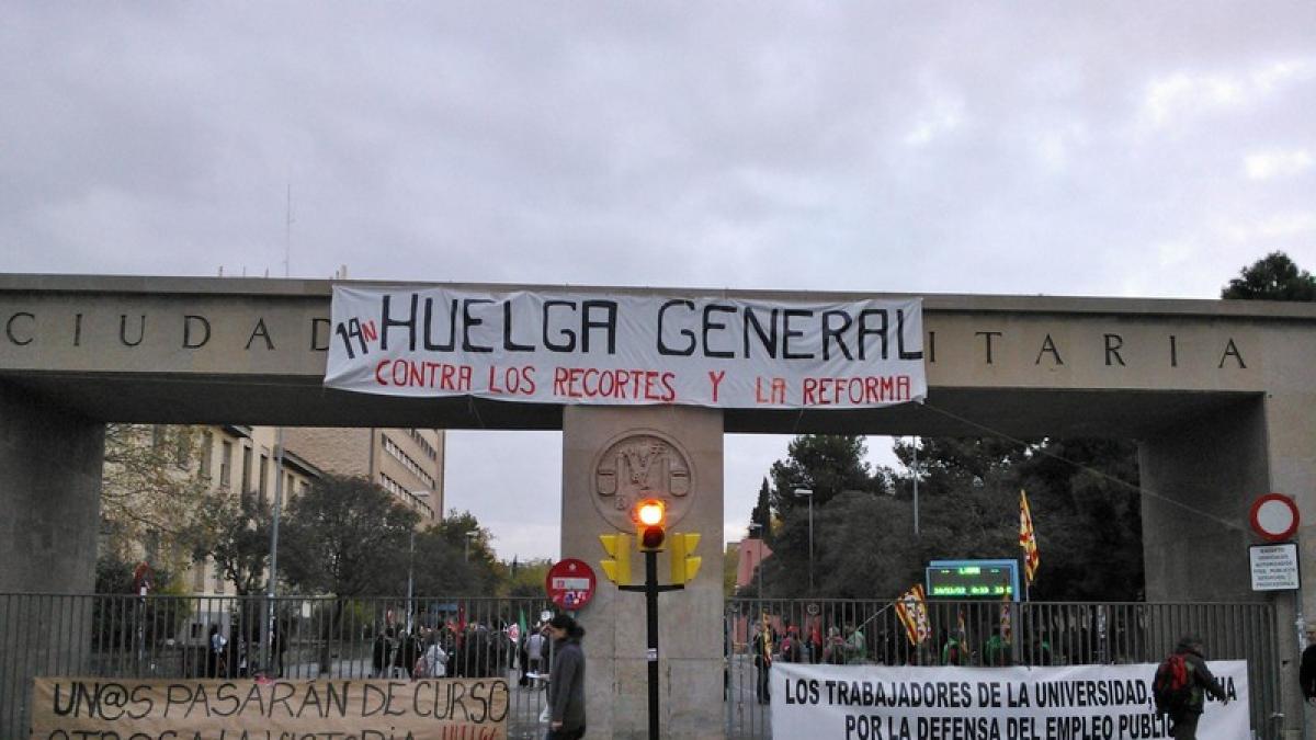 Incidentes aislados en la Facultad de Derecho de la Universidad