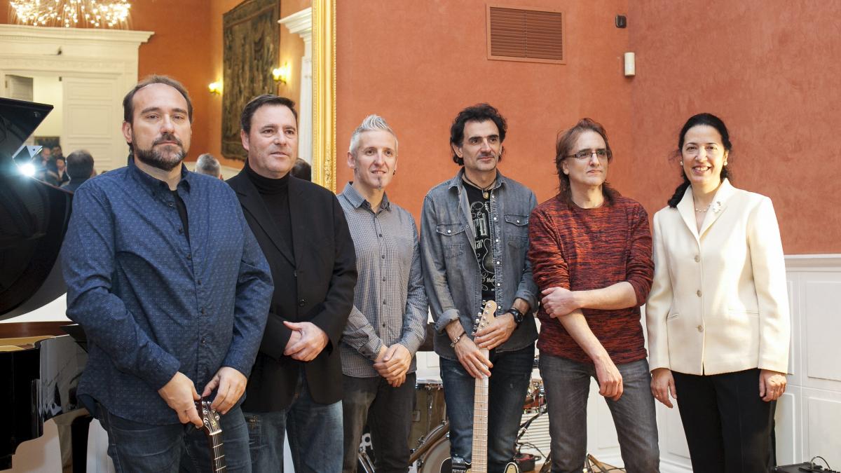 Blues y latin jazz se fusionan con el talento del pintor Manuel Viola