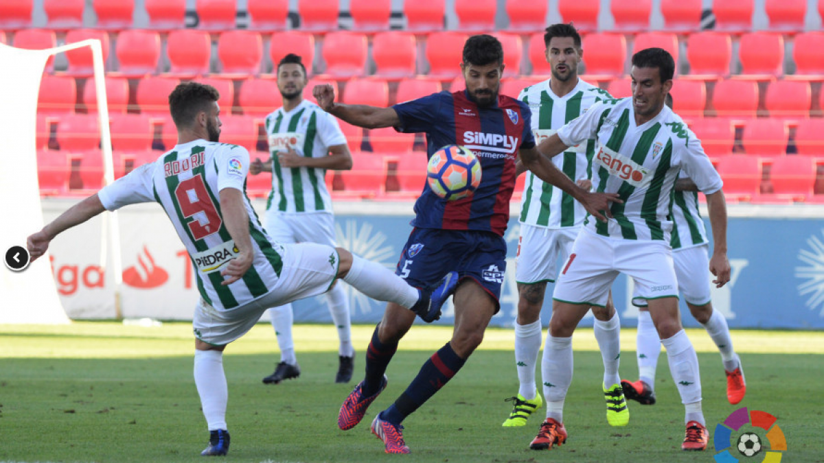 El Huesca encuentra su mejor versión para sumar su primer triunfo ...