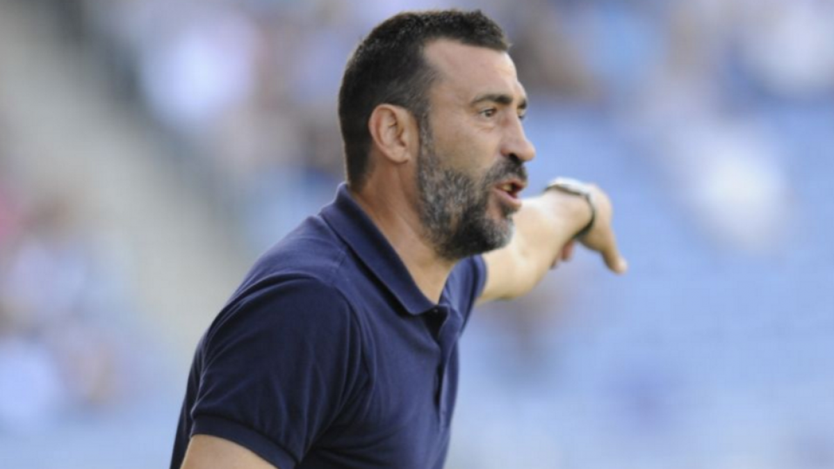 Raúl Agné, zaragozano de Mequinenza, nuevo entrenador del Real Zaragoza ...