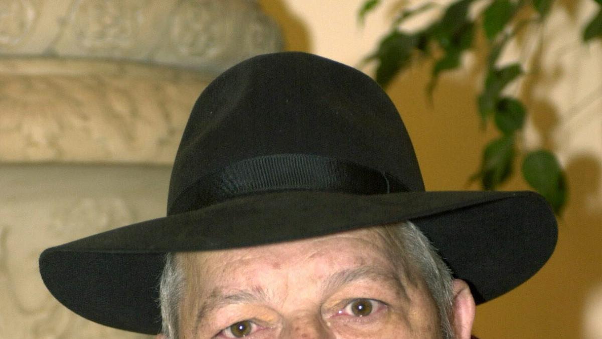 Muere el actor y escritor alemán Peter Berling a los 83 años | Noticias ...