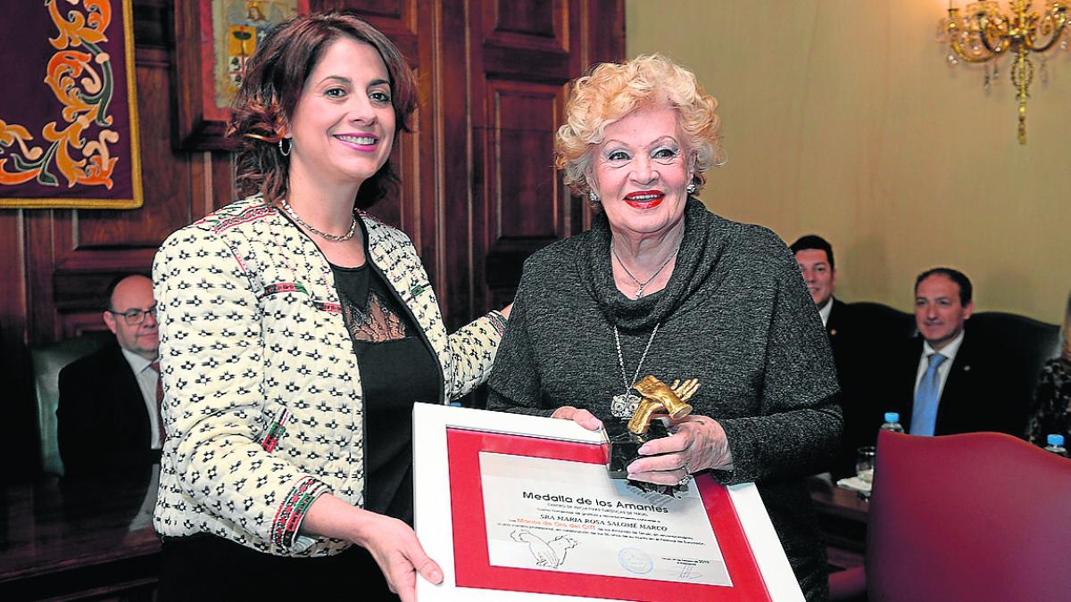 Salomé, la última española que ganó Eurovisión, brilla en la entrega de ...