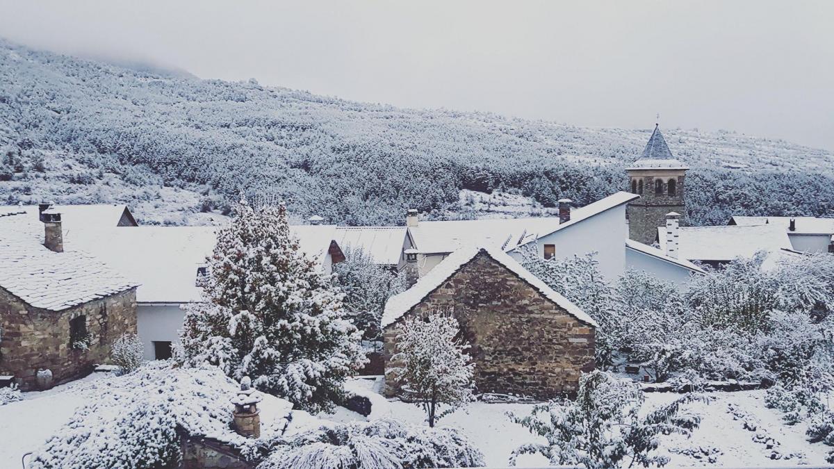 Fotos: Imágenes de la nevada en Jaca y Sallent | Imágenes