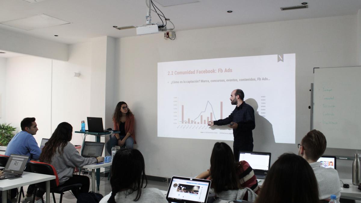 Una beca del 50% en el máster de márquetin digital más cotizado de Aragón