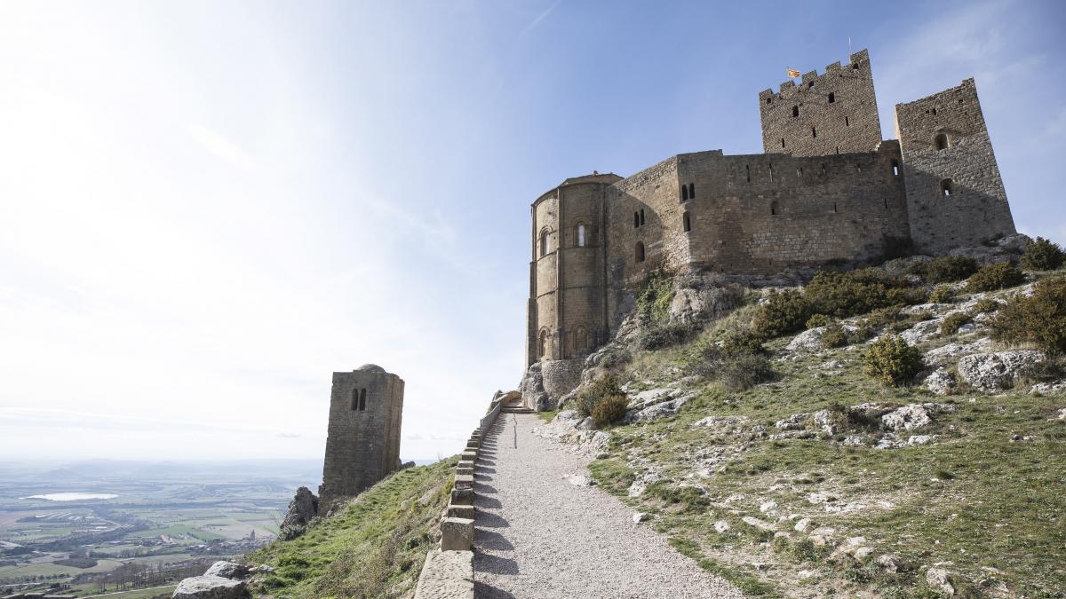Ya se puede visitar el castillo de Loarre
