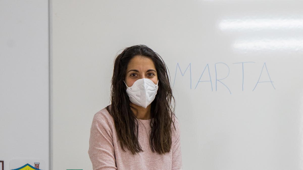 "Las escuelas, los niños, traen la alegría a los pueblos"