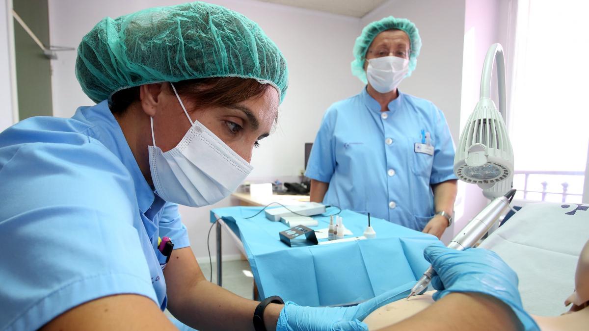 La simulación de pezones infunde autoestima a mujeres con mastectomía