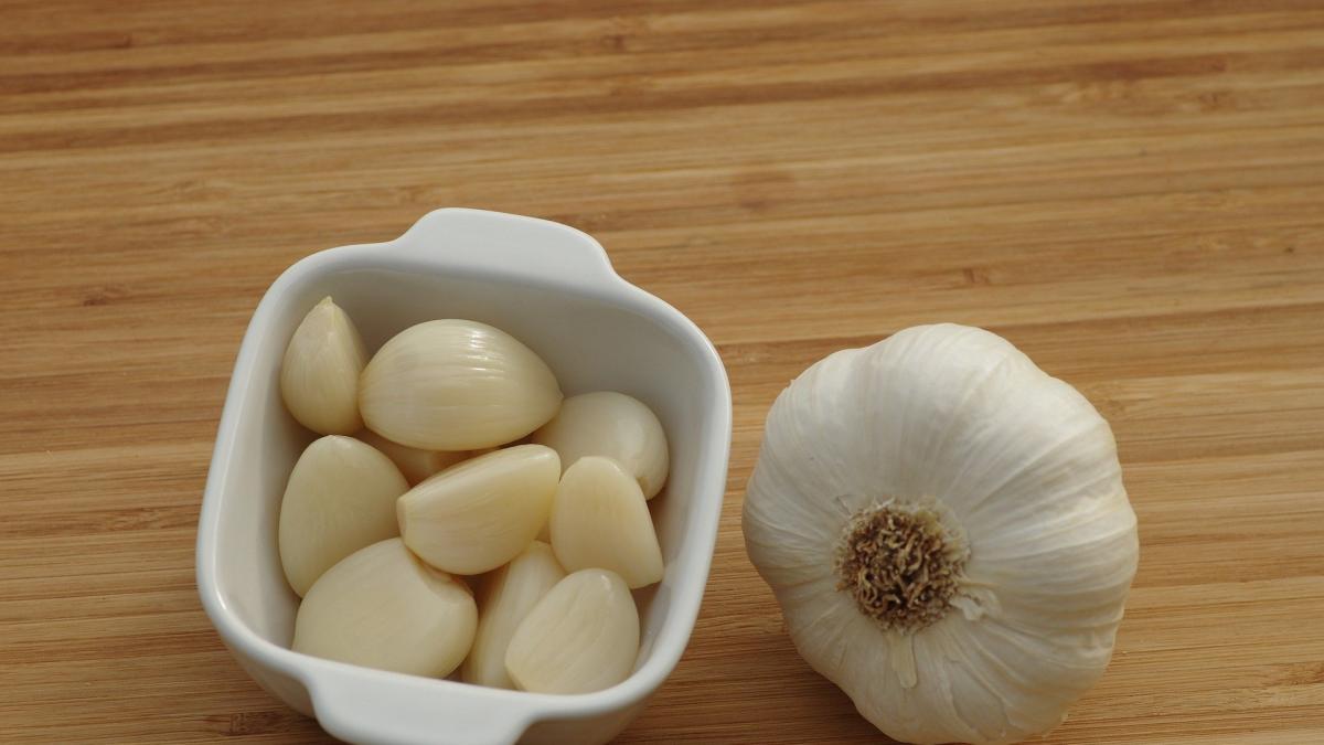 El ajo español alerta de la invasión del chino y egipcio