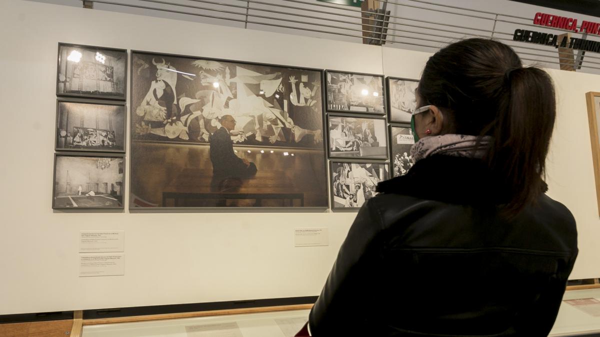 La historia del 'Guernica' de Picasso llega a Huesca