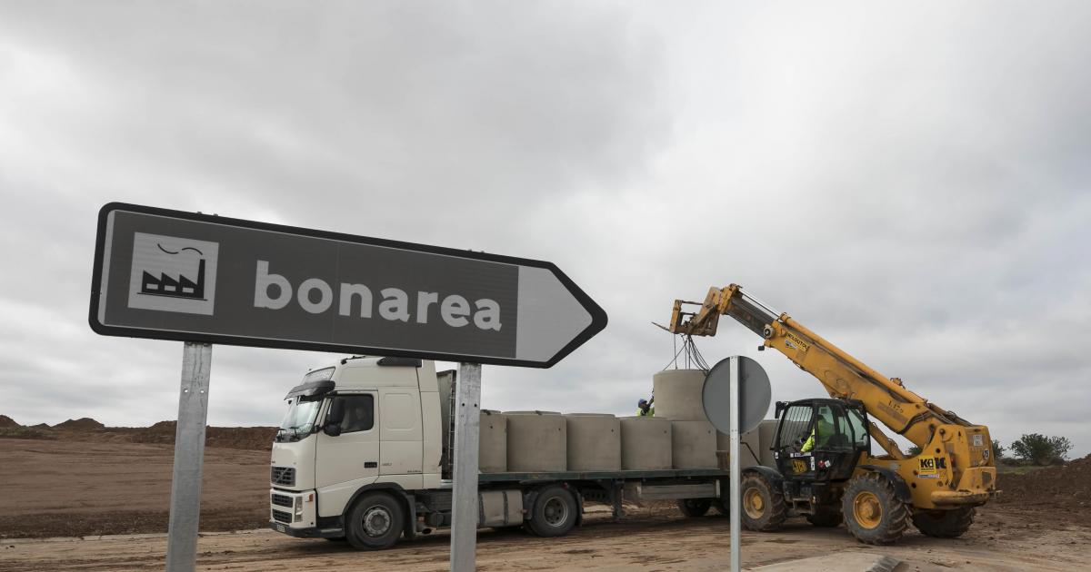 El polígono frente a Bon Àrea estará listo en junio para atraer ...