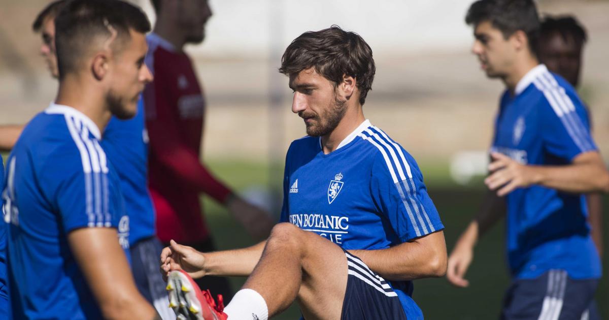 Ángel López firma su salida del Real Zaragoza y apunta al Burgos