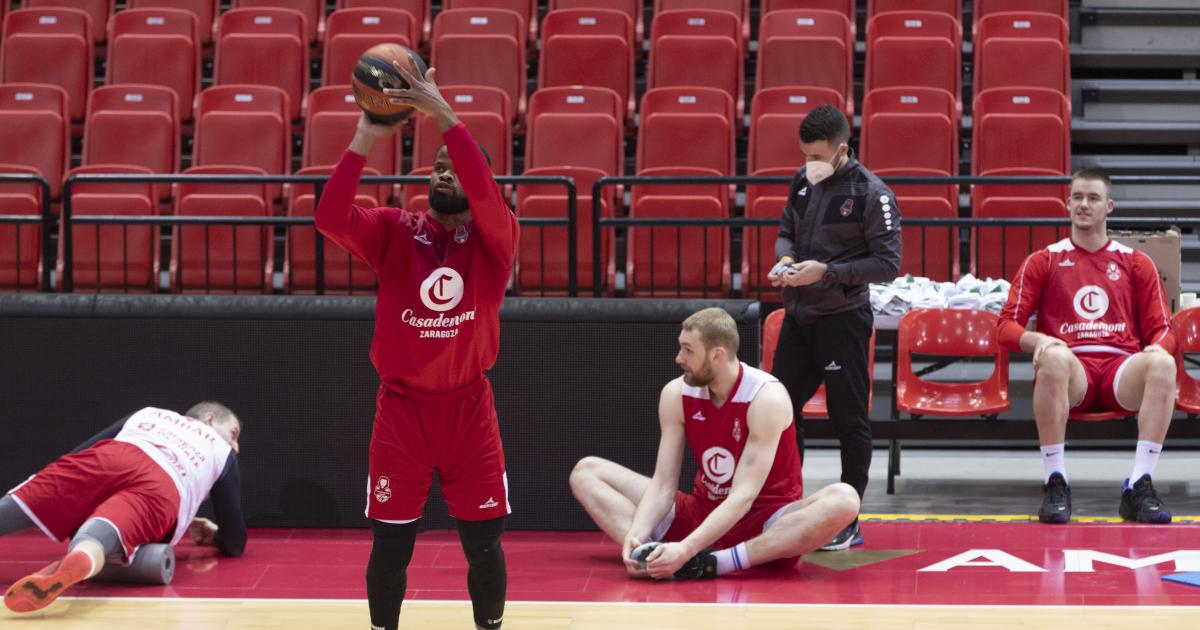 Omar Cook anuncia su retirada entre lágrimas