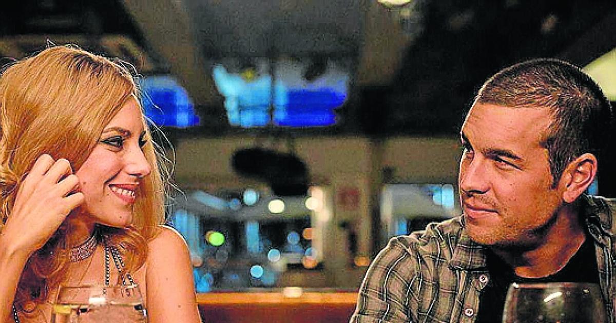 Mario Casas y Aura Garrido, nueva pareja del verano