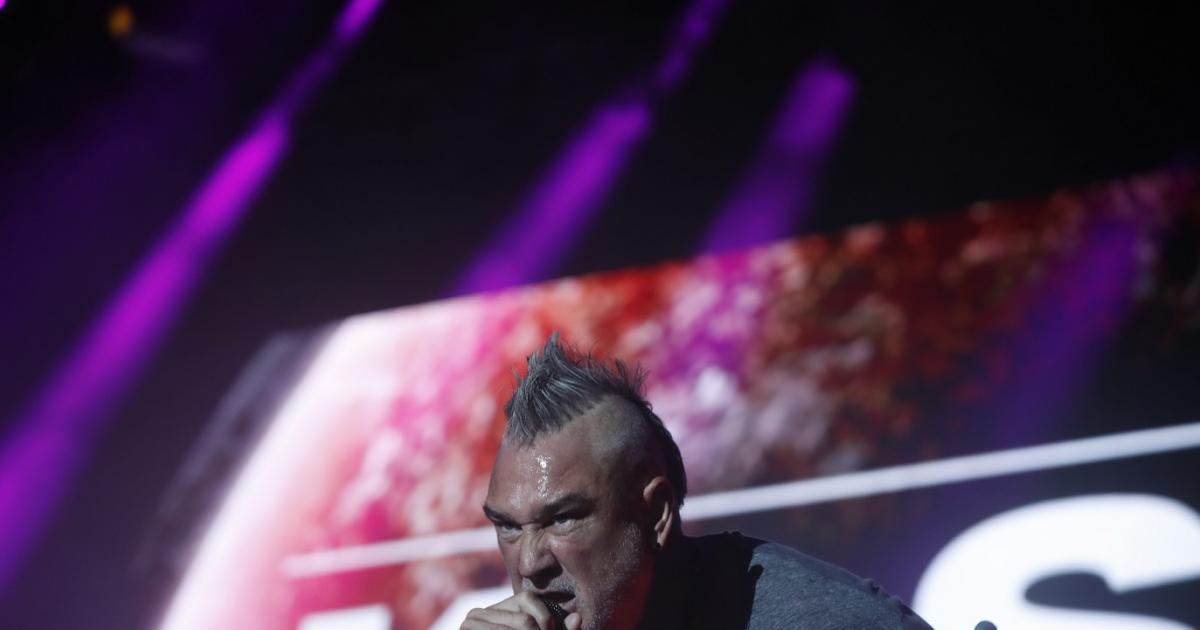 Kase.O (y su trasero) triunfan en el Festival Cordillera de Bogotá