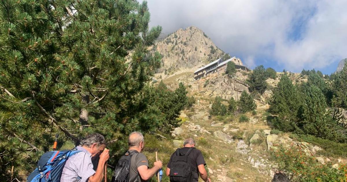 El refugio Ángel Orús construye una estancia para dar cobijo a los pastores
