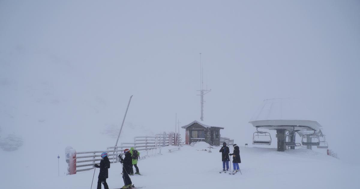 Cadenas obligatorias para acceder a las pistas de esquí de Formigal