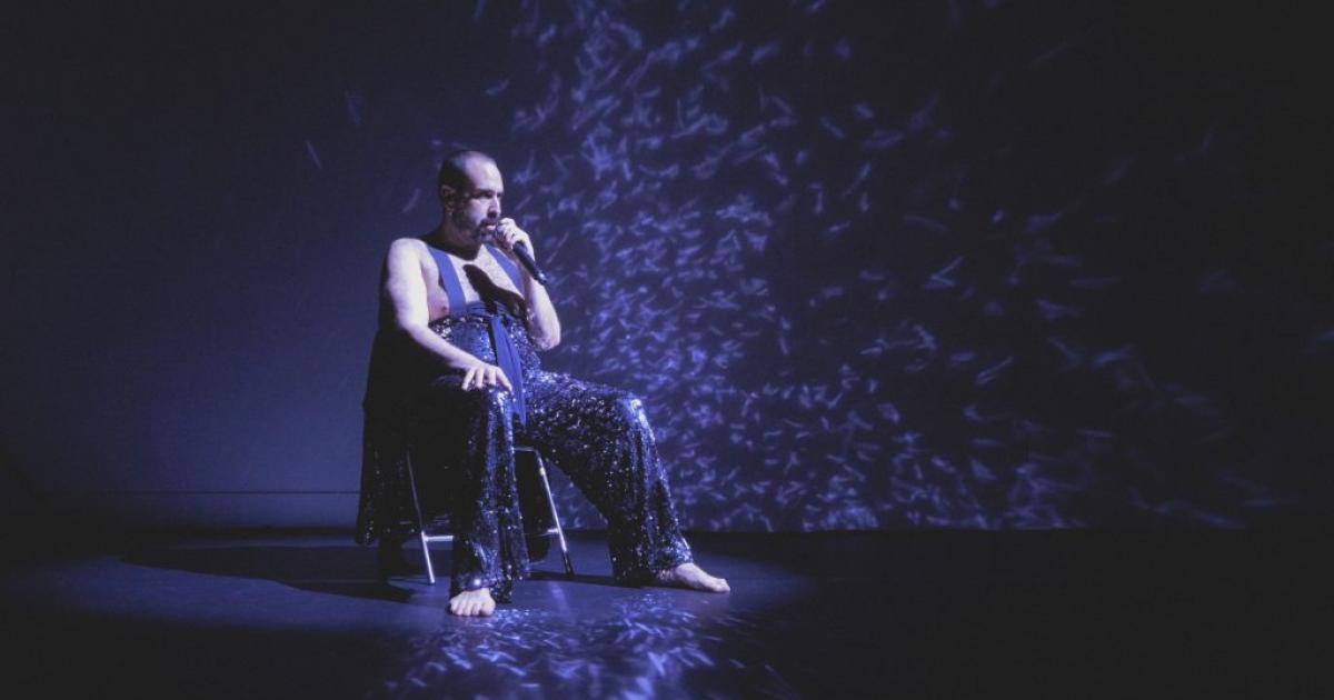 Alberto Velasco se abre en canal con 'Sweet Dreams' en el Teatro de las ...