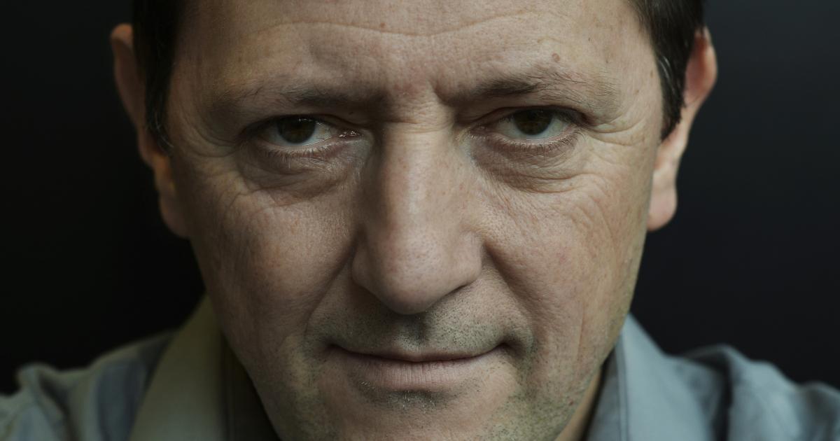 Ignacio Martínez de Pisón: "Cuento una degradación material y, sobre ...