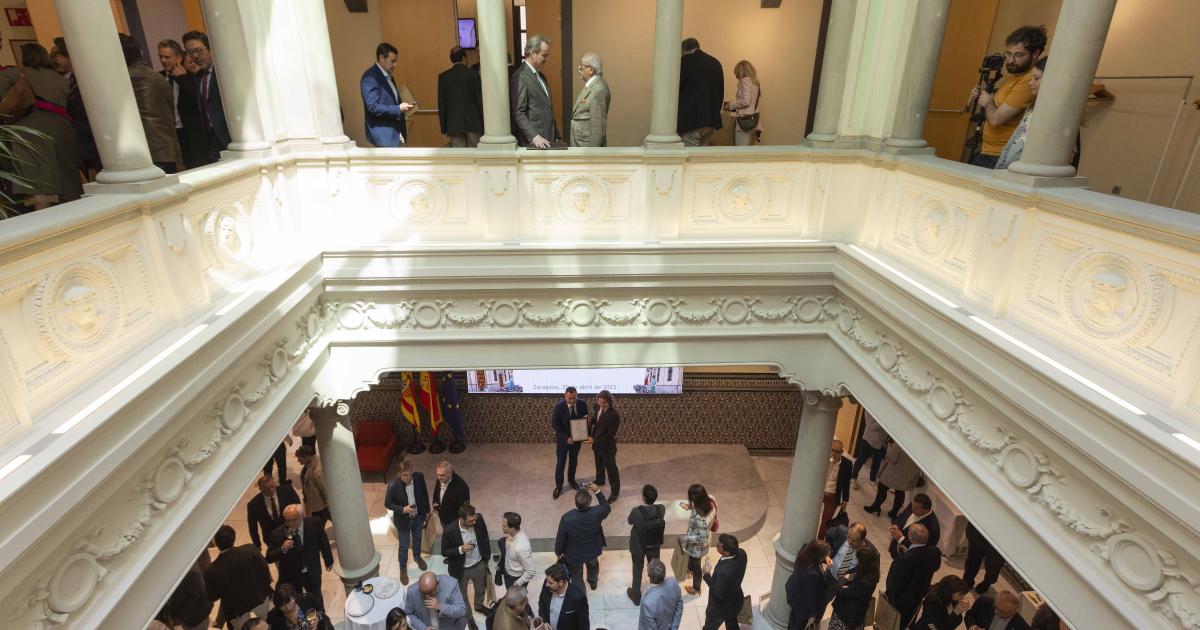 Fotos:Grupo San Valero de Zaragoza reconoce en su 70 aniversario a más ...