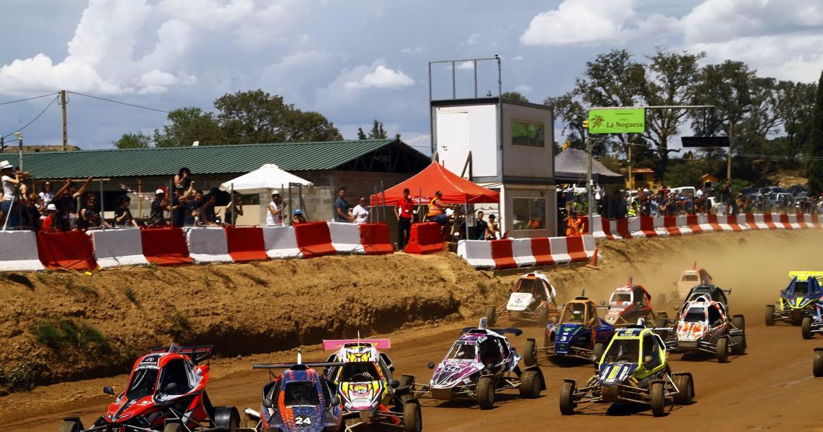Esplús acoge un vibrante inicio del Campeonato de España de autocross