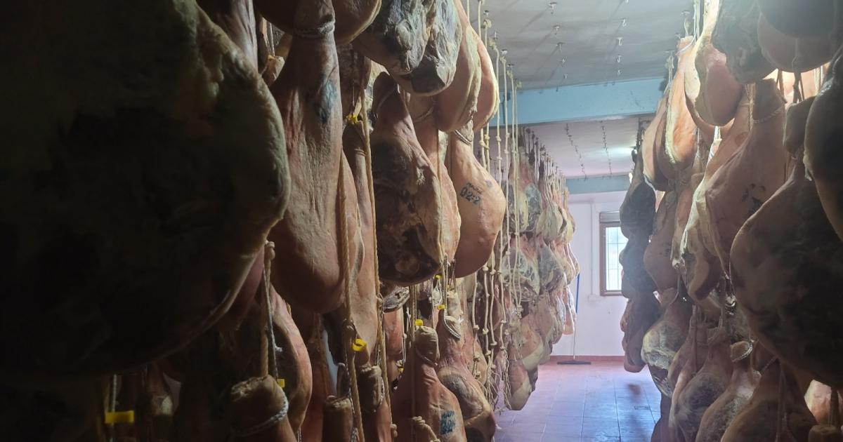 El secado de jamones 'a ventana abierta' en Teruel ya es oficialmente ...