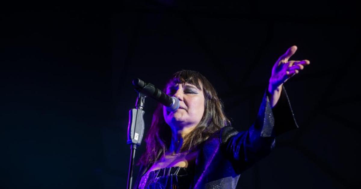 Amaral anima a sus fans a votar a través de una canción: "Es momento de ...