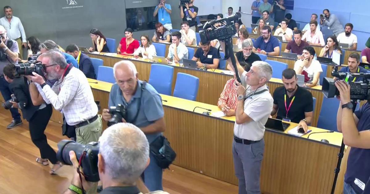 Abascal confirma al rey que apoyará a Feijóo si lo propone como ...