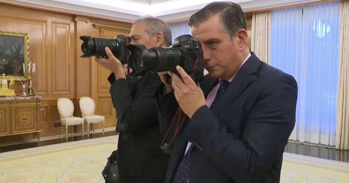 El rey recibe a Santiago Abascal como parte de la ronda de consultas ...