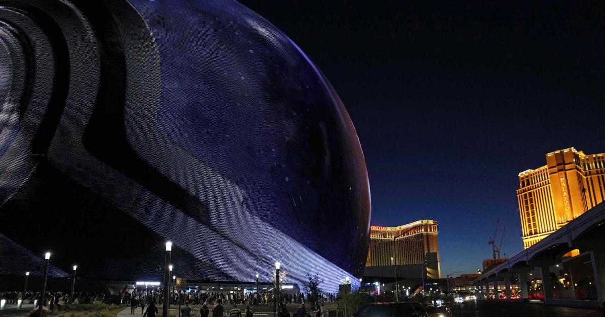 Así ha sido el espectacular estreno de La Esfera de Las Vegas a cargo de U2