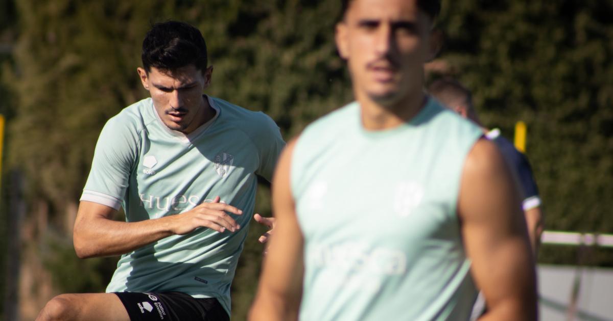 Loureiro, la buena noticia en el segundo entrenamiento de Hidalgo en el Huesca