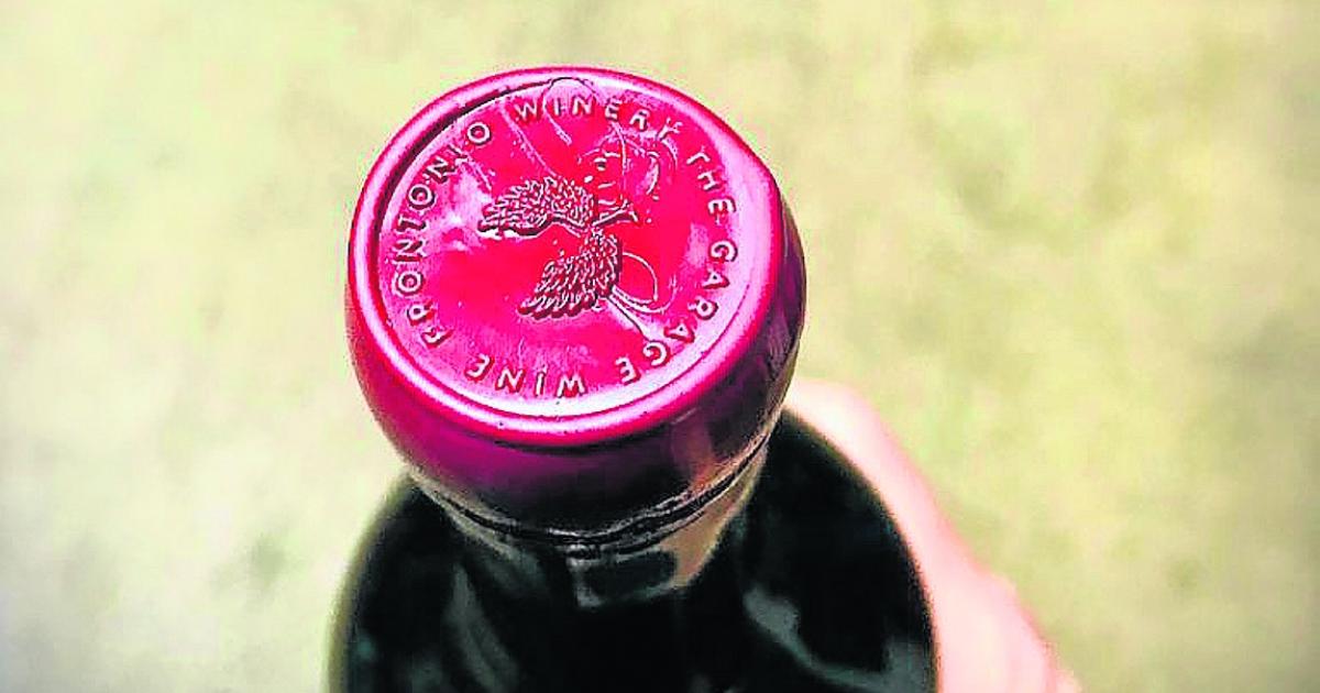 El lacre, un sello de elegancia para las botellas de vino