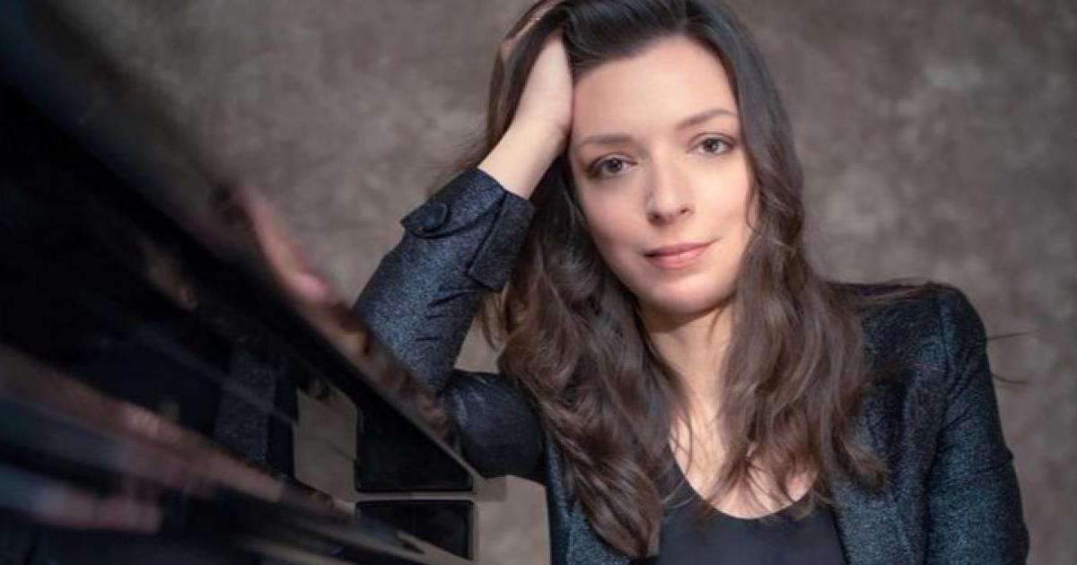 Crítica de Yulianna Avdeeva: dos genios sucesivos