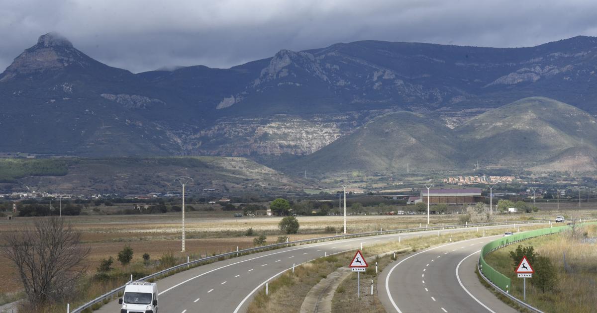 Comienzan las obras de mejora del firme entre el barranco de Valdabra y Nueno en la A-23