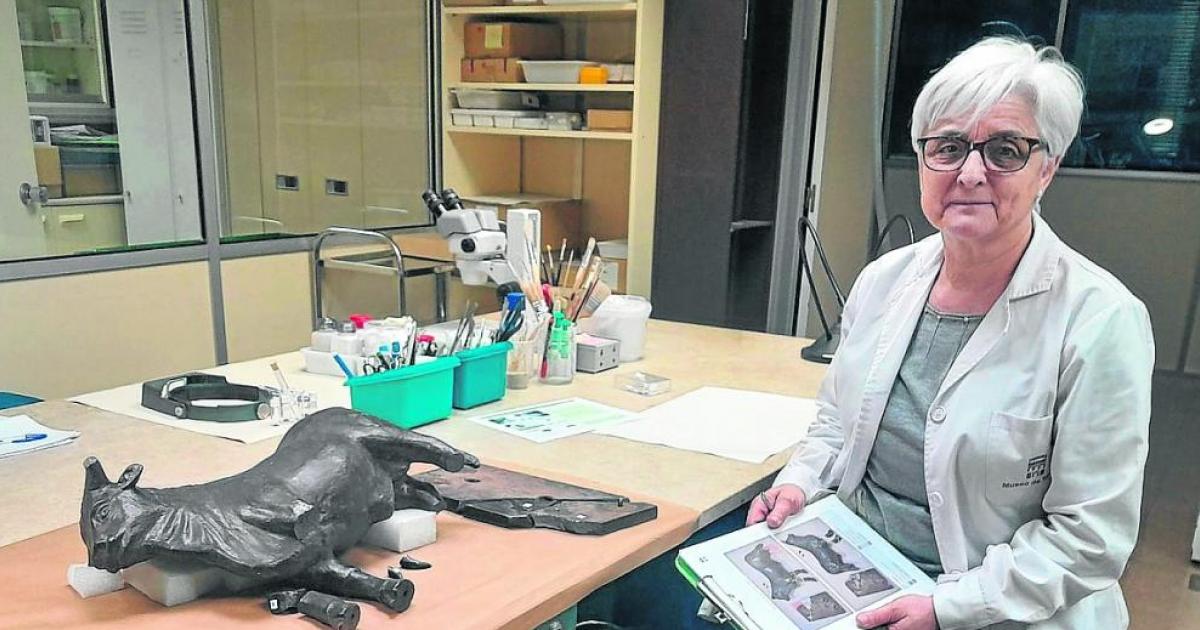 El Torico sigue sin restaurar año y medio después de ser derribado y ...