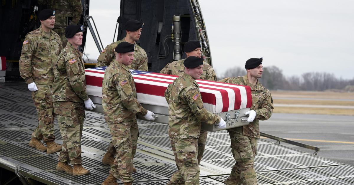 Fotos: Llegan a Estados Unidos los soldados muertos en Jordania