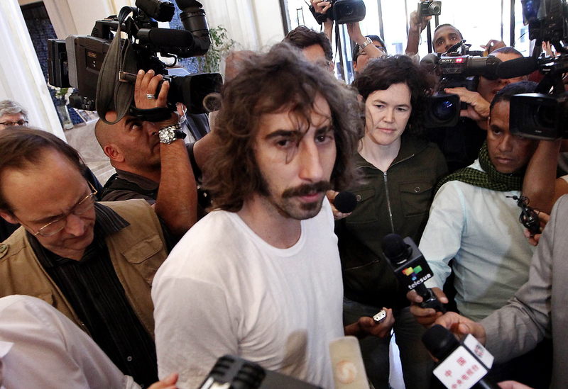 Manu Brabo, tras ser liberado: «Todo bien»