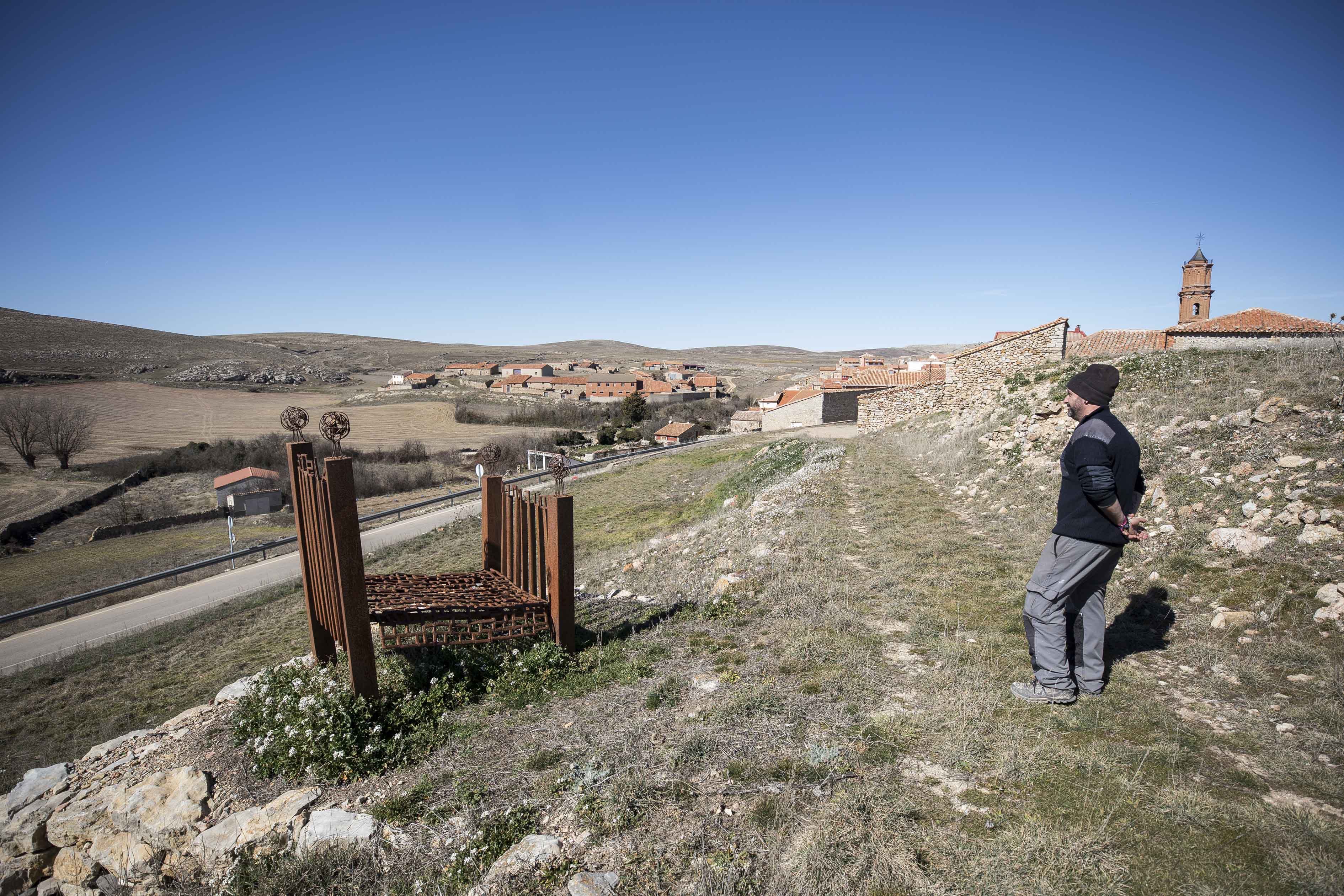 Rillo, un pueblo de acero con mucho arte y los recuerdos ligados a la ...