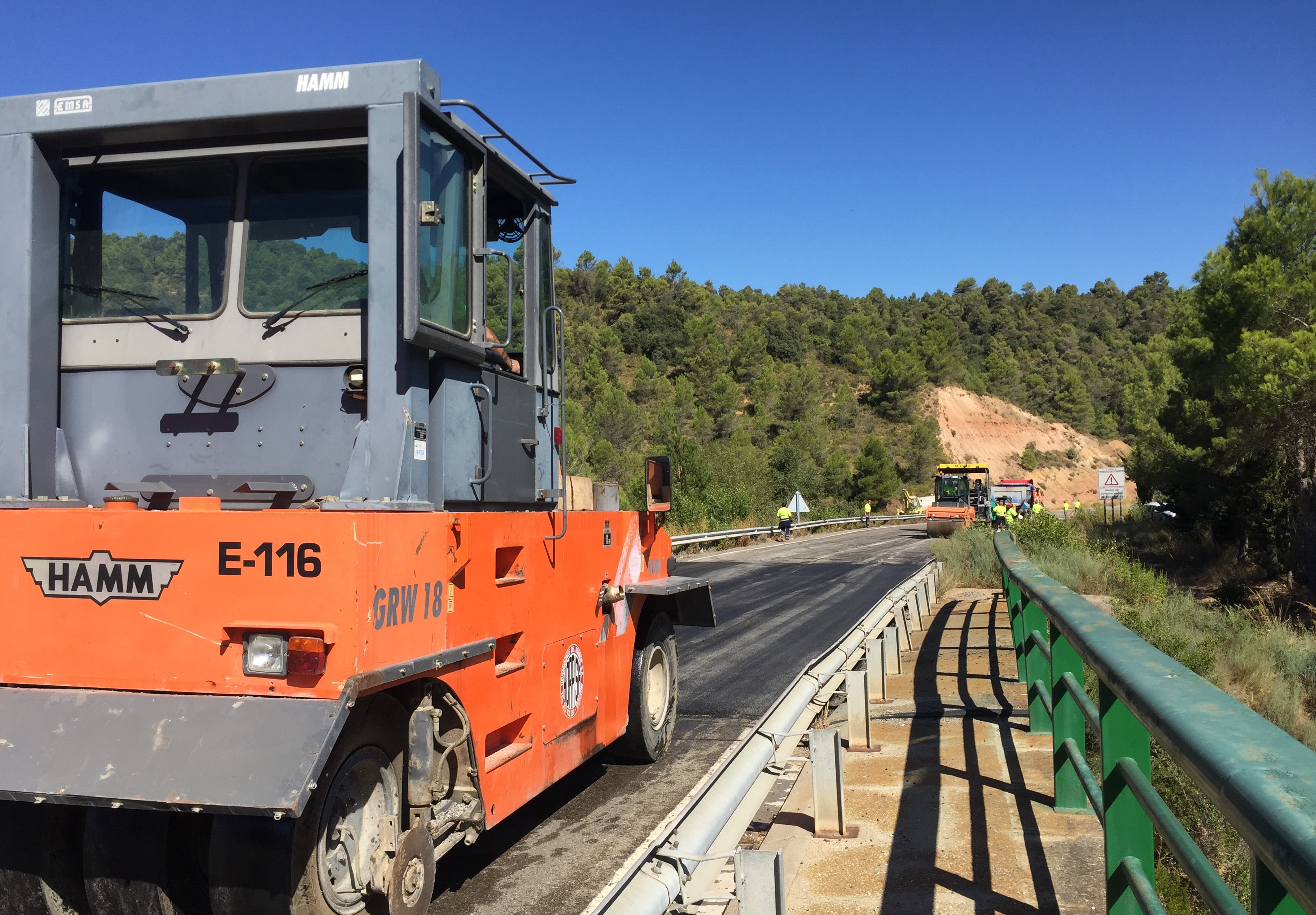 Finalizan las obras de mejora del firme de la carretera entre El Grado y Abizanda