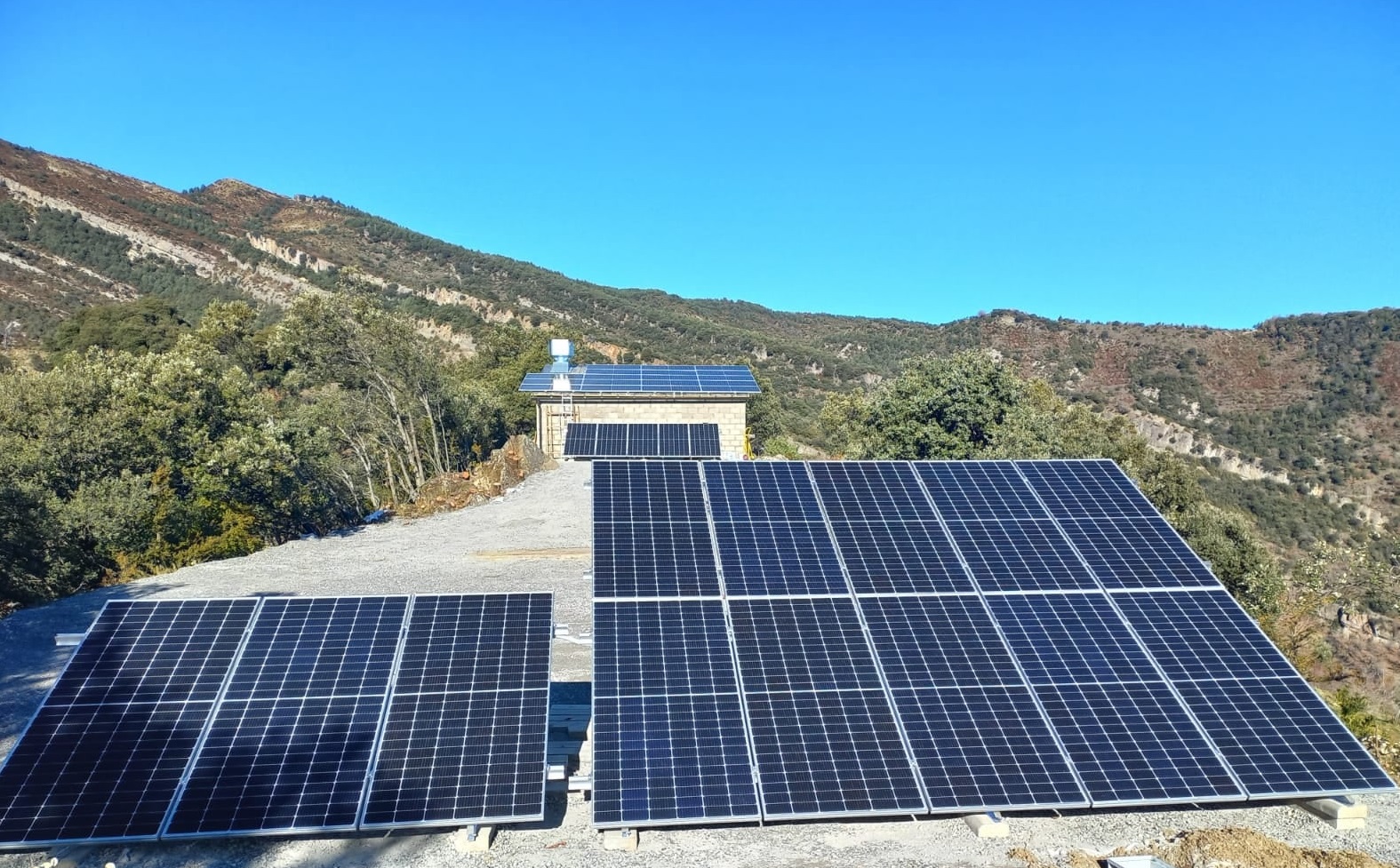 La cara B de tanto sol: el coste de la luz cae a mínimos gracias a la energía fotovoltaica