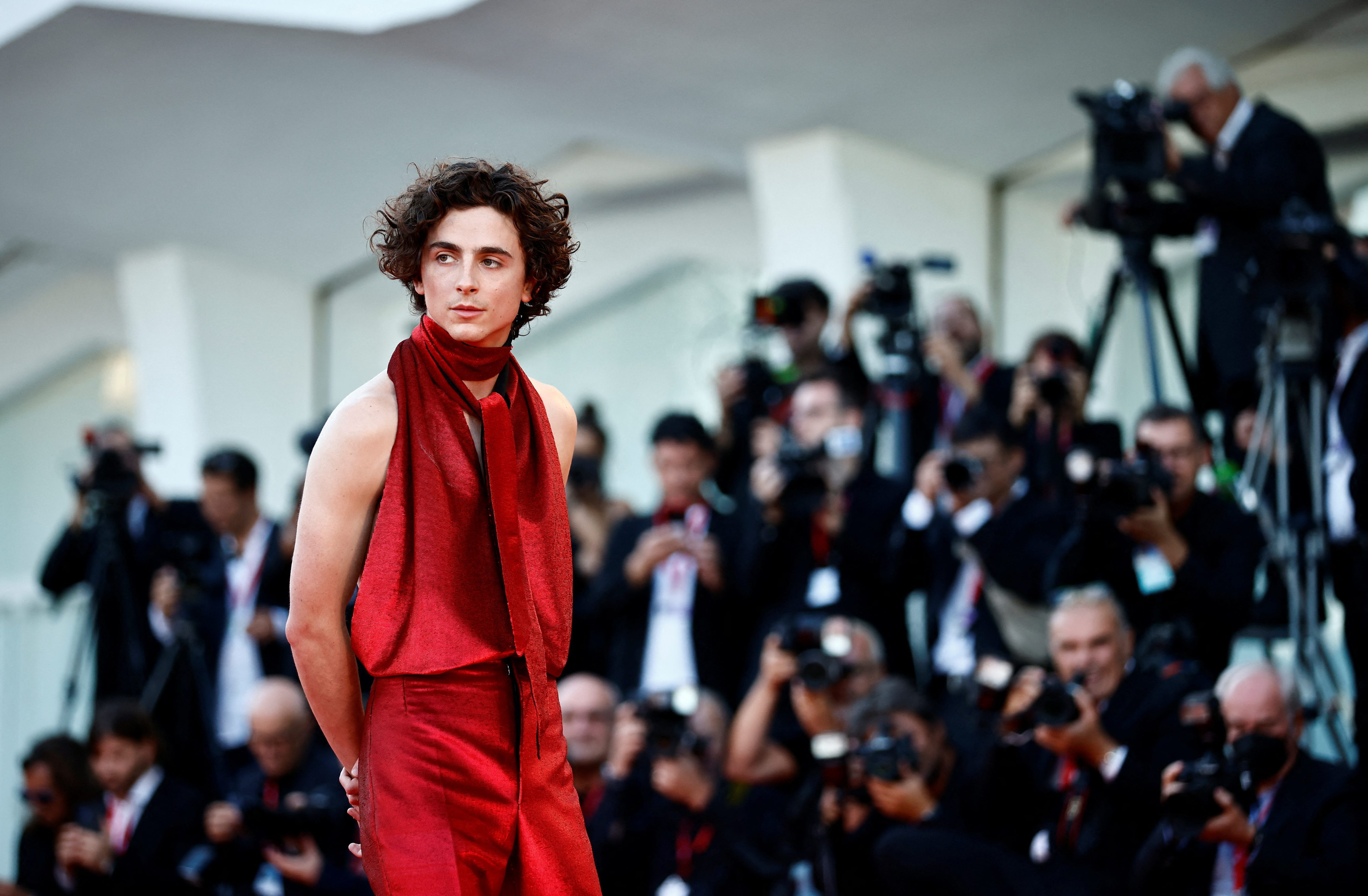 Timothée Chalamet en la alfombra roja de Venecia | Imágenes