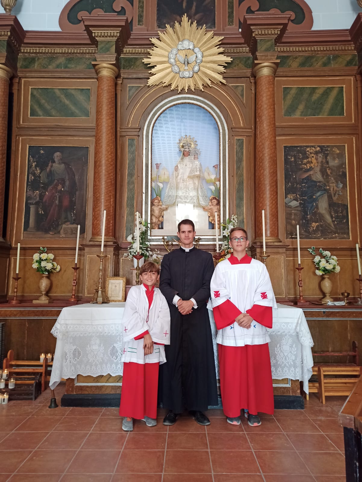 Tutoriales de Youtube desde Torres de Berrellén para aprender a ser monaguillo con un ex ...