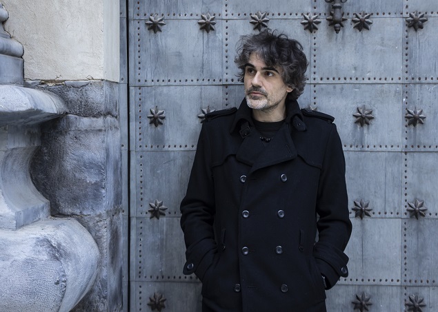 Llorente presenta ‘Libro de familia’, su nuevo librodisco