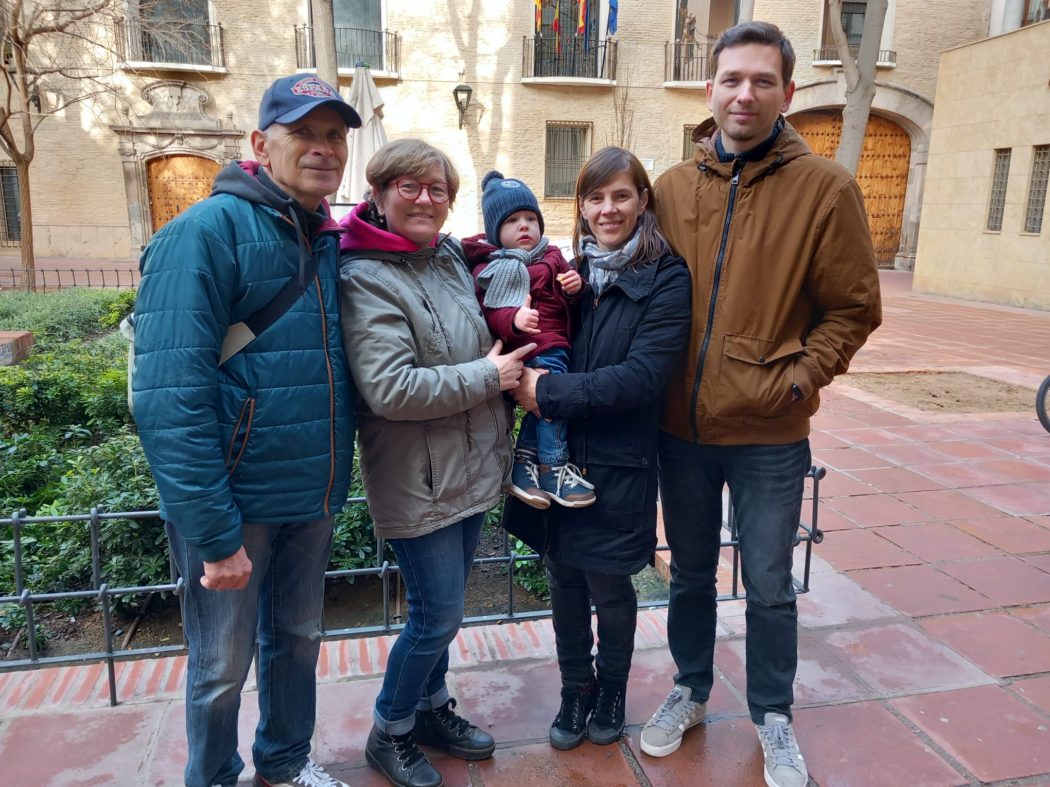 La odisea de una familia de refugiados ucranianos sordos hasta llegar a ...